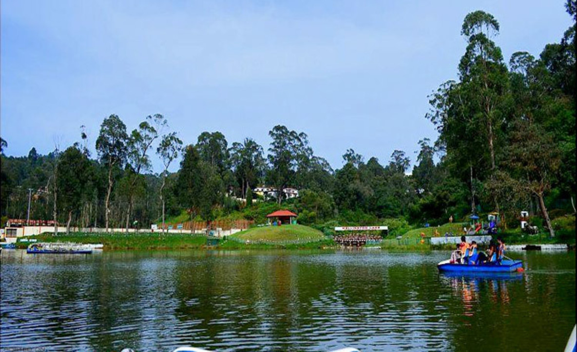 Places to Visit in Ooty India (Udhagamandalam): Top Tourist Attractions